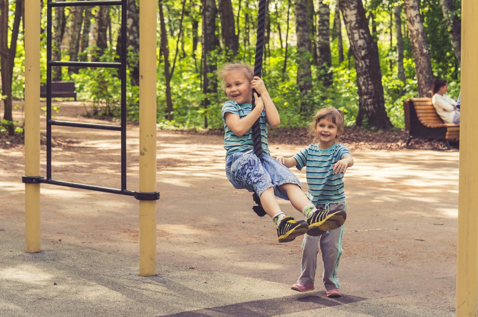 How to Gently Teach Kids to Set Healthy Boundaries - Midavantmom